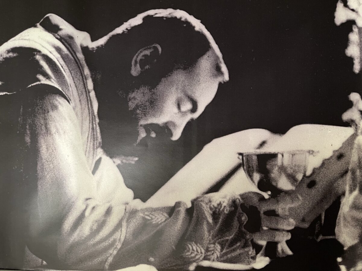 How to Offer Yourself at Holy Mass – Padre Peregrino